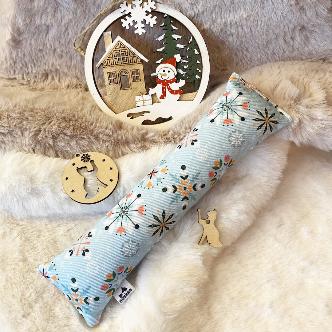 Winter Cat Kicker Toy, Floral Snowflakes Pattern, Kicker Toy Filled ...