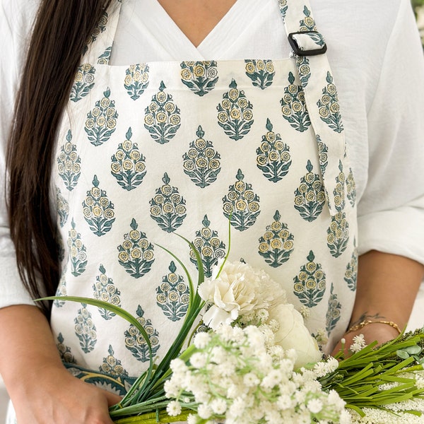 Printed Apron - Etsy