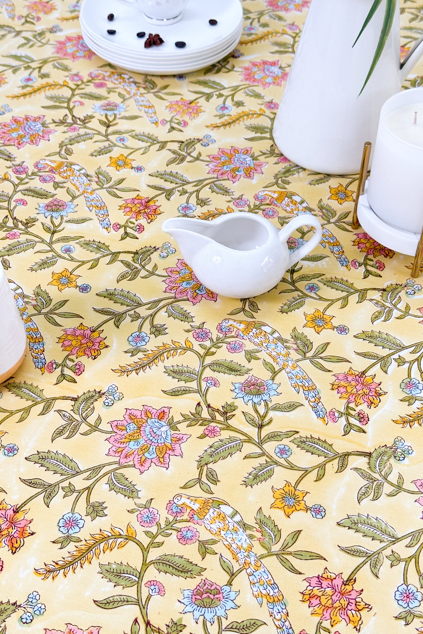 Yellow 100% Cotton Round Table Cloth for Dining Table Kitchen Wedding ...