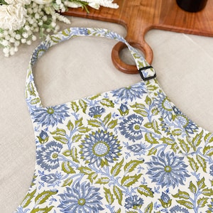 Blue Green Flower Apron for Her, Block Printed Apron, Mother's Day Gift ...