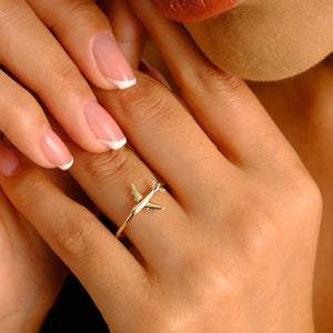 14K Gold Airplane Ring, Aviation Gold Band Ring, Pilot Gift, Travel ...