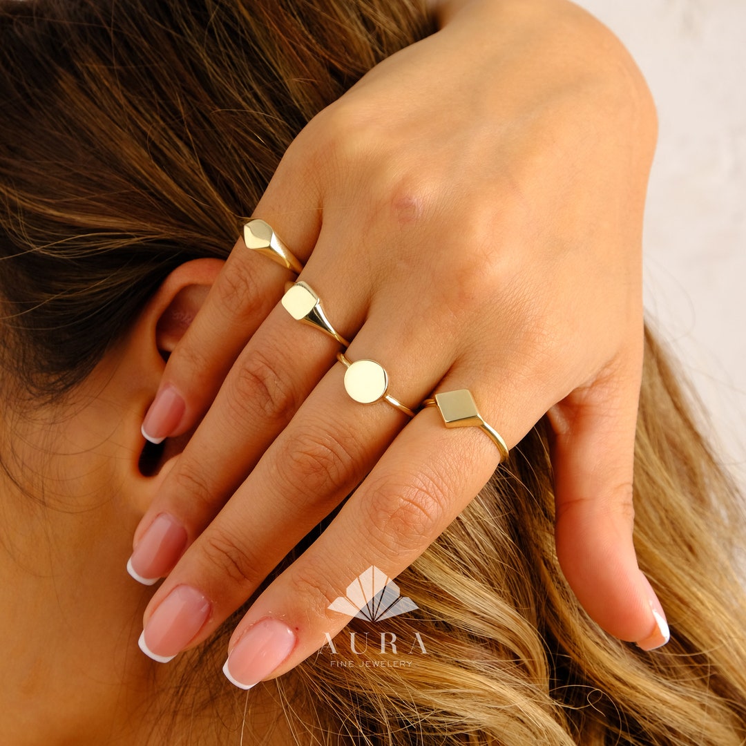 14K Gold Tiny Signet Ring, Personalized Signet Ring, Custom Pinky Ring ...