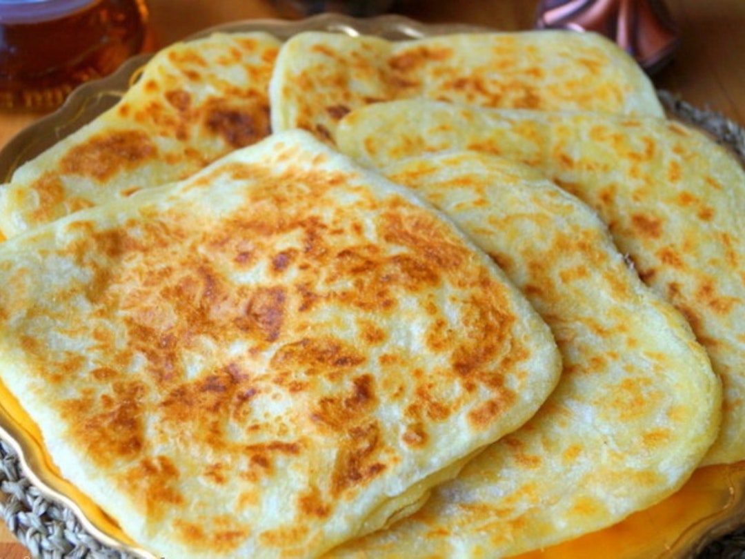 Moroccan Breads & Sweets: Msemen or Malwi , Moroccan Bread, Moroccan ...