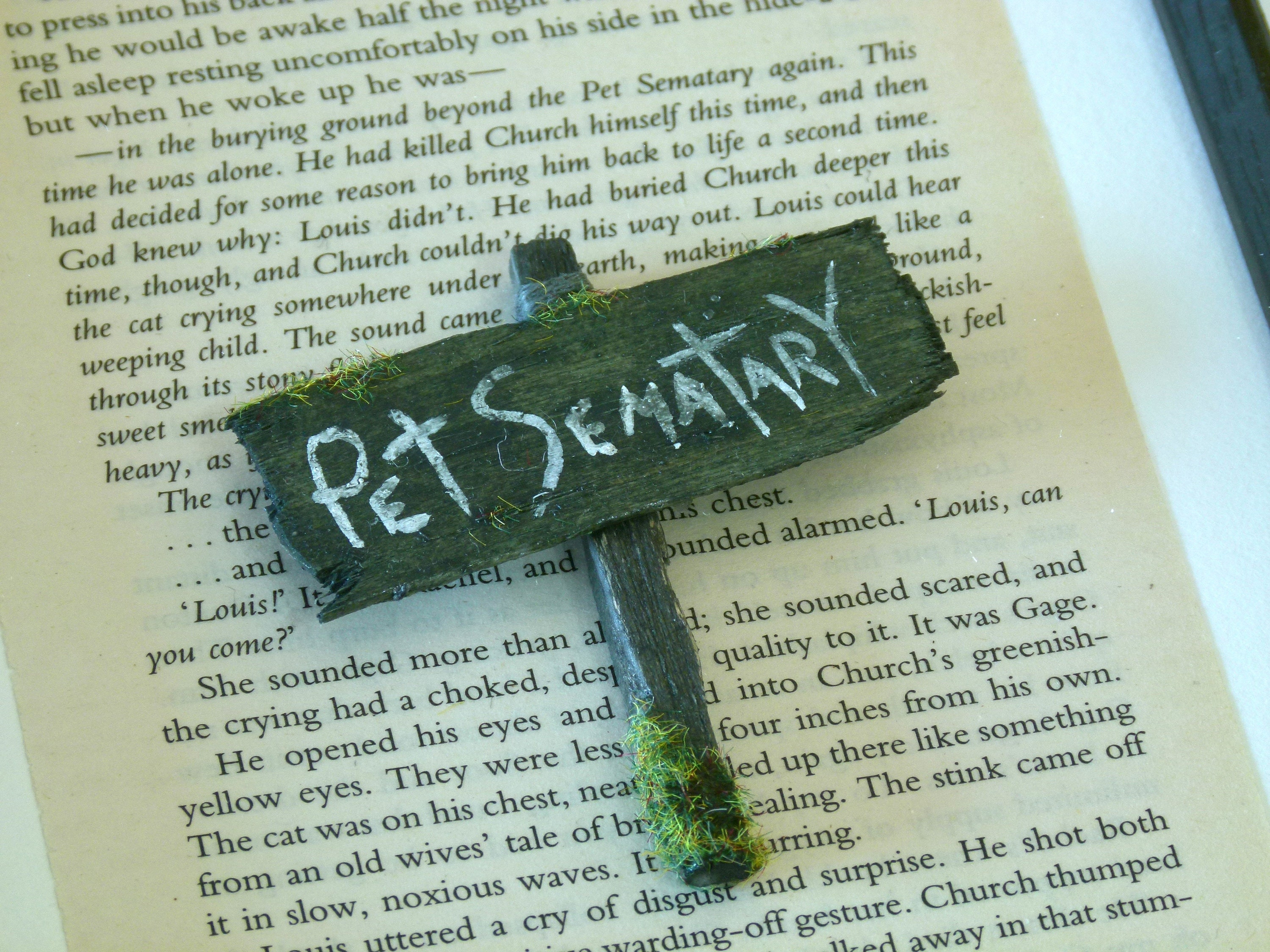 Pet Sematary - Stephen King - Wall Art - Original Framed Page With ...