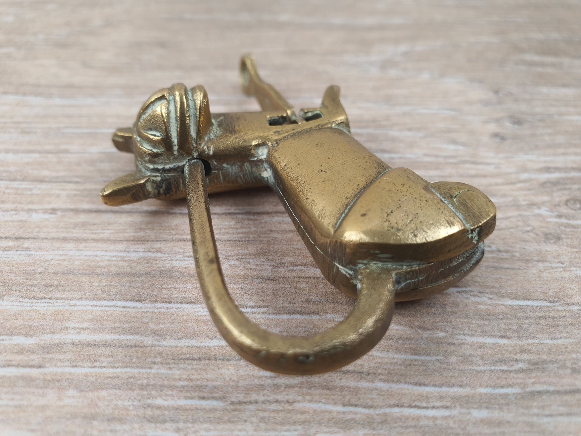 A Lovely Cat Shaped Brass Brass Shackle Cabinet Padlock With a Single ...