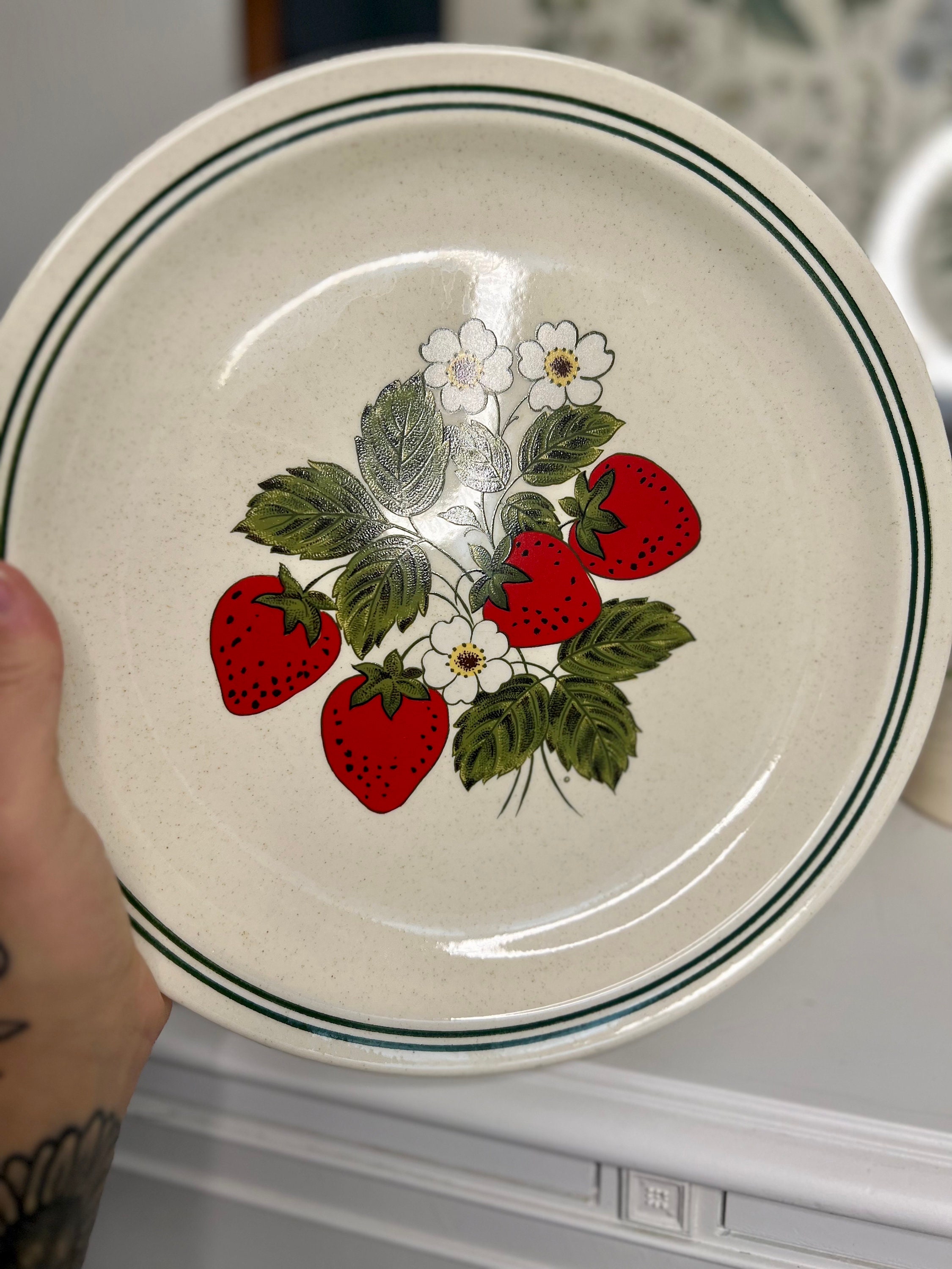 Mikasa Strawberry Fields Collection, Vintage Strawberry Plates ...