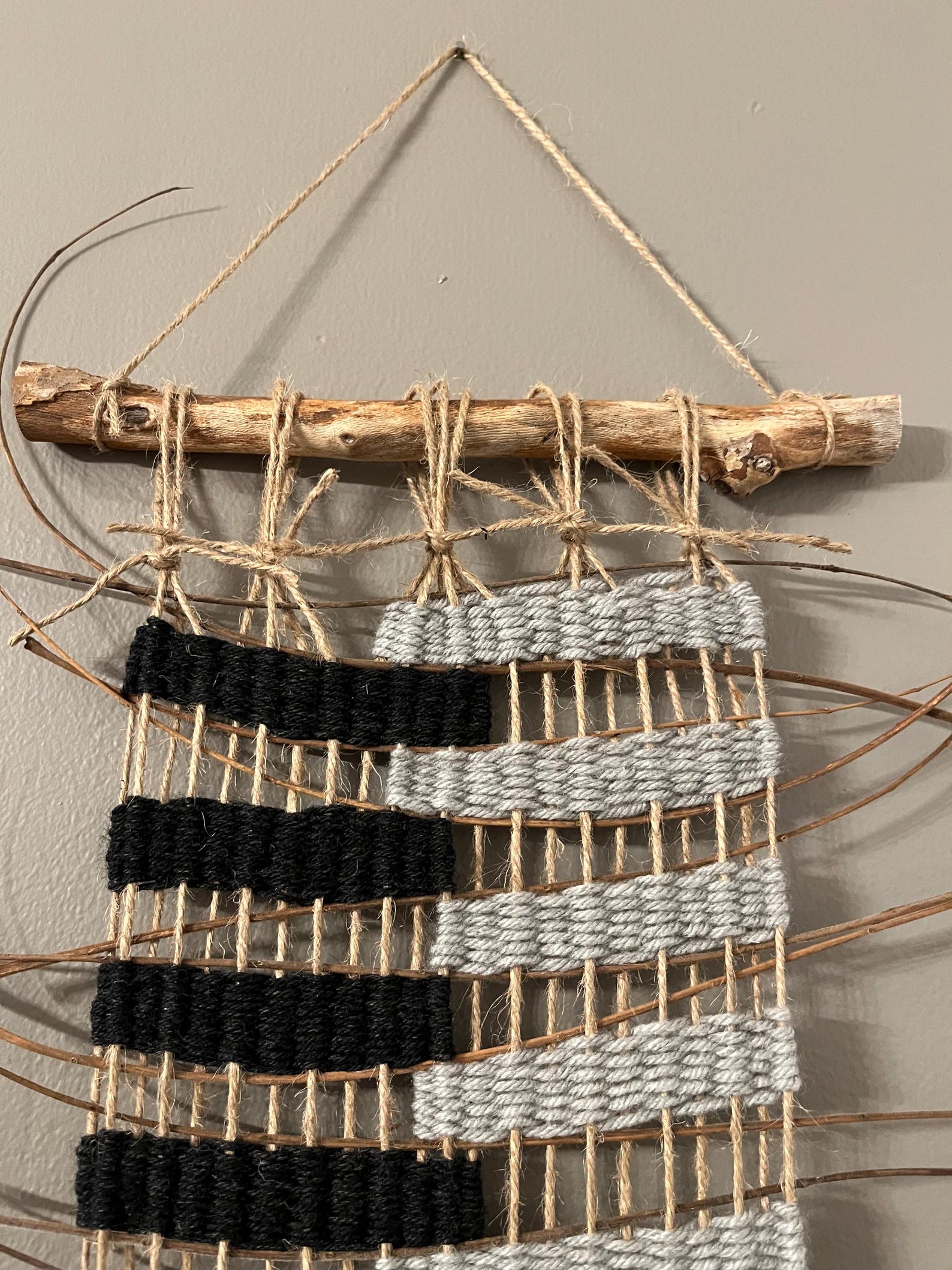 Handmade Weaving Using Yarn, Jute and Objects From Nature. - Etsy