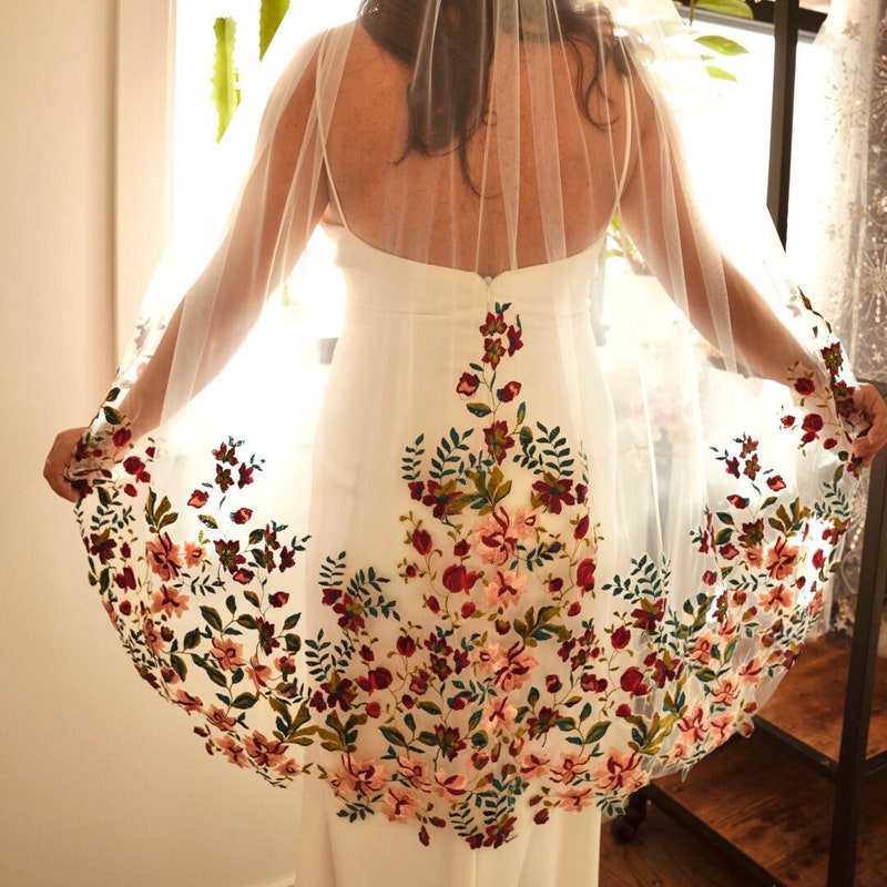 Floral Embroidered Veil - Etsy