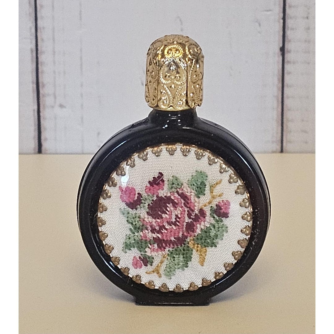 Vtg 1950’s Austria Glass Petite Point Tompadour Empty Perfume Bottle W ...