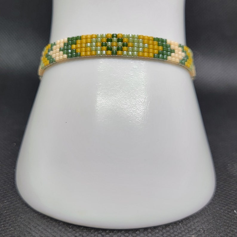 Boho Seed Bead Loom Bracelet, Adjustable Woven Jewelry - Etsy