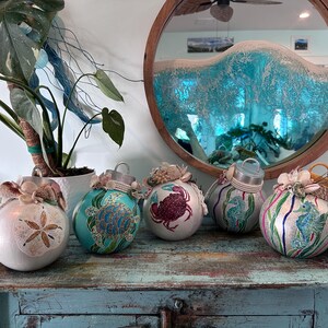 Sand Dollar Tabletop Round Globe - Small 7” Lights Up! - Etsy