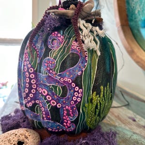 Deep Sea Octopus on Black Pumpkin - Etsy