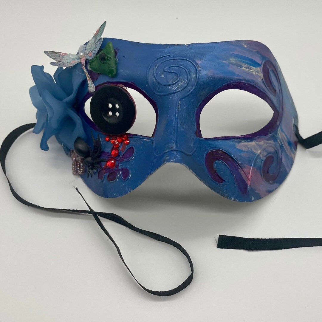Coraline Mask, Button Eyes, Animated Movie, Tim Burton, Other Mother ...