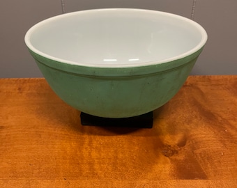 Vintage Pyrex Promotional Cinderella Green Dot & Square Large 4 Quart ...