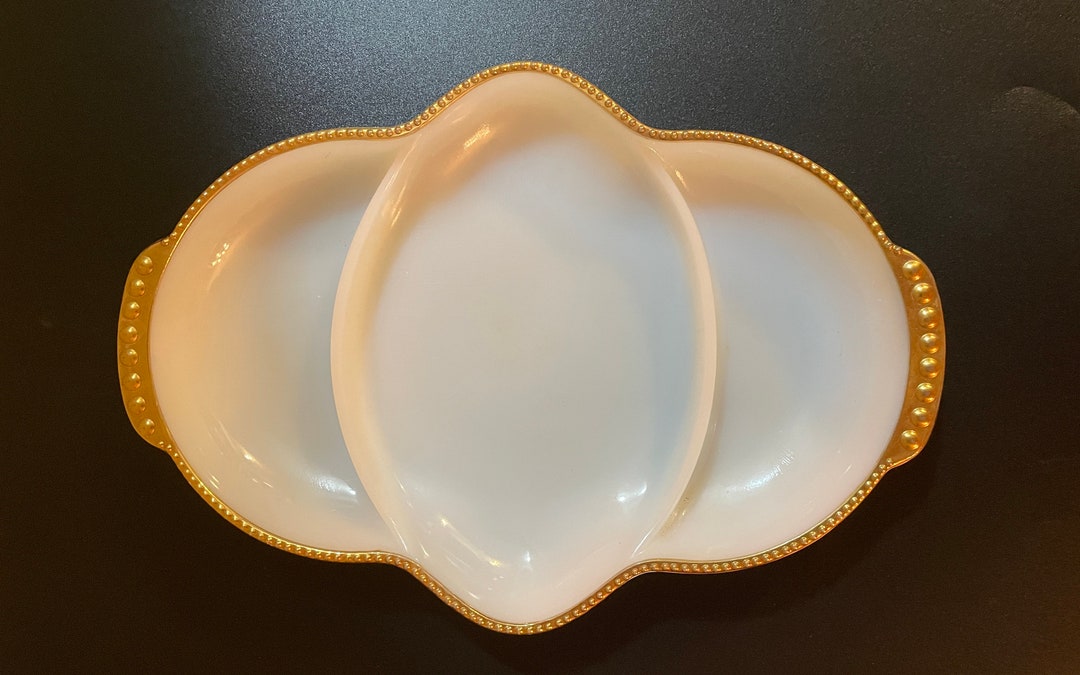 Vintage 1950's Fire King Milk Glass Divided Relish Dish W/gold Trim ...