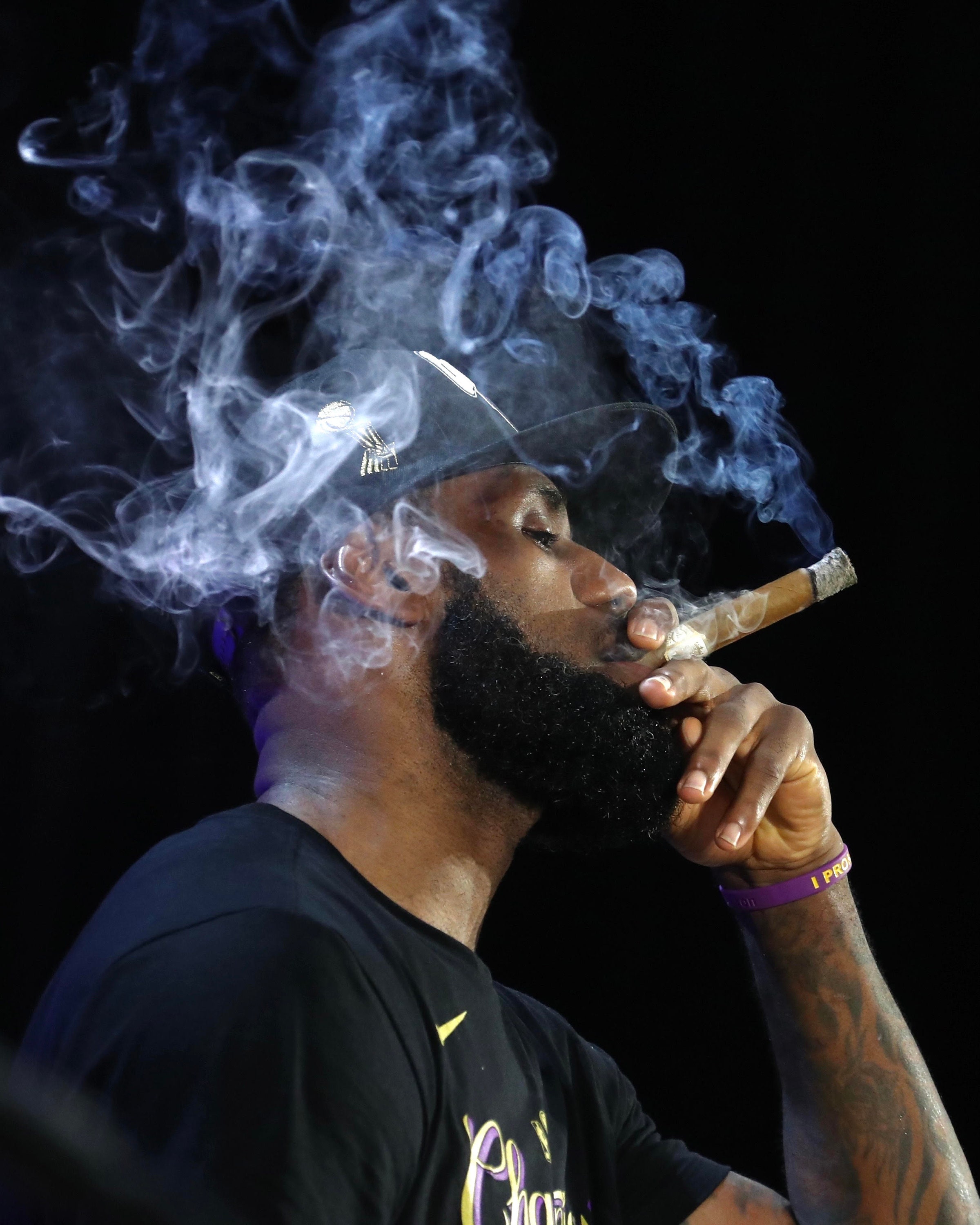 Lebron James Iconic Smoking Cigar Canvas Print: NBA Los Angeles Lakers ...