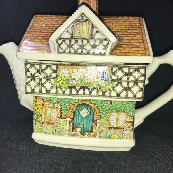Cottage Tea Pot - Etsy