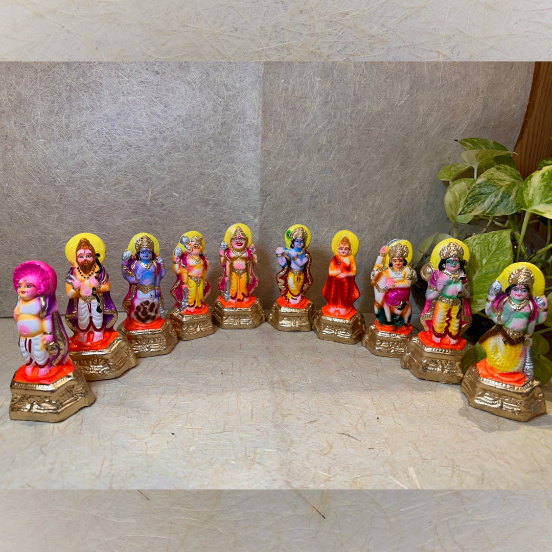 Dasavatharam Set for Navaratri, Indian Handmade and Hand-painted Clay ...