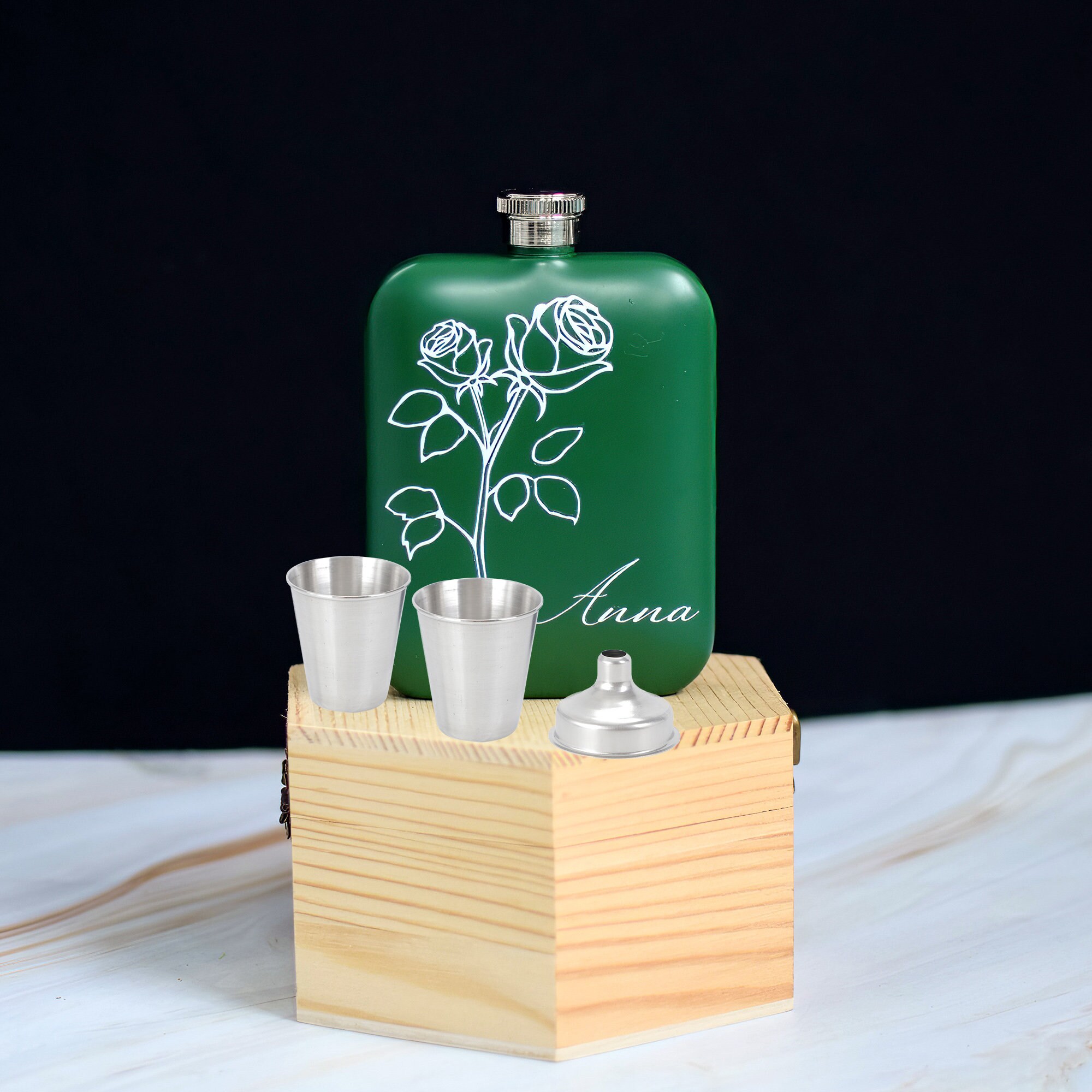 Personalized Birth Flower Flask Flower Design Liquor Flask - Etsy