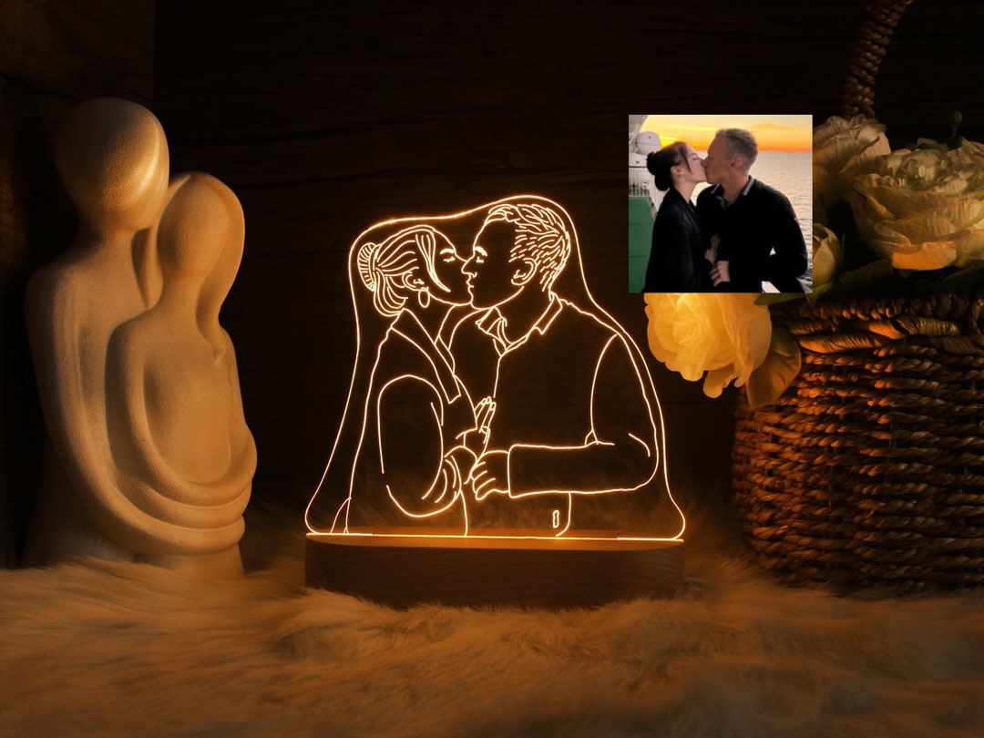Custom Photo Line Art LED Lamp, Engraved Acrylic Nightlight - Etsy