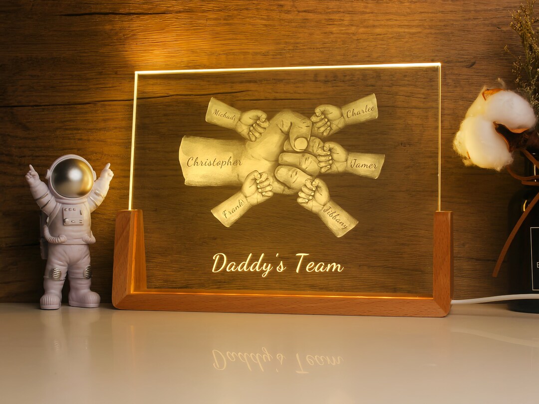 Personalized Daddy's Team Fist Bump LED Night Light, Engraved Crystal ...