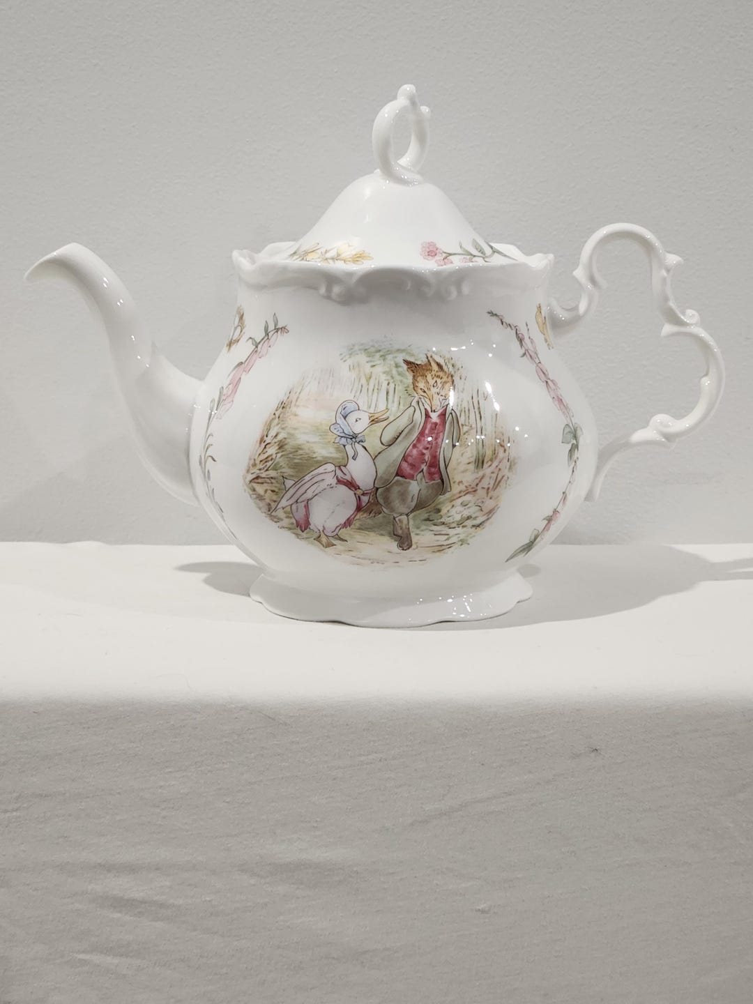 Beatrix Potter Jemima Puddle-duck Teapot - Etsy