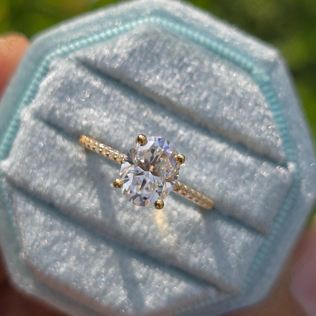 2 CT Oval Moissanite Engagement Ring 18k Yellow Gold Visible Halo Ring ...