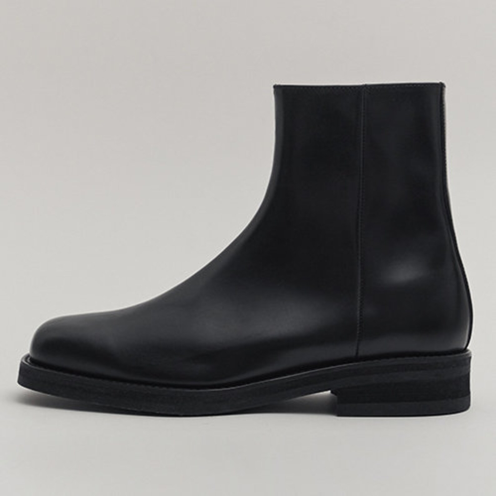 JOSEPHT Maro Black Leather Chelsea Boots Vibram Outsole Square Toe ...