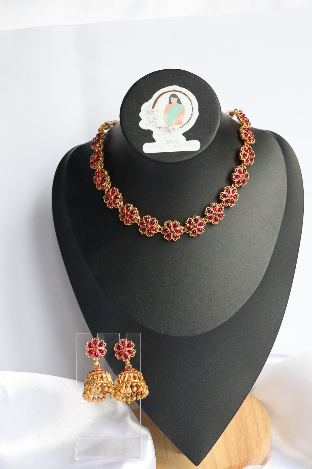 Beautiful Floral Design Necklace With Earrings, Temple Jewellery Set ...