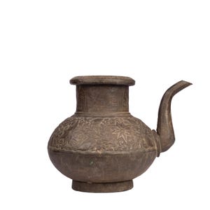 Rustic Antique Look Vintage Surahi Metal Water Pot Decor Traditional ...