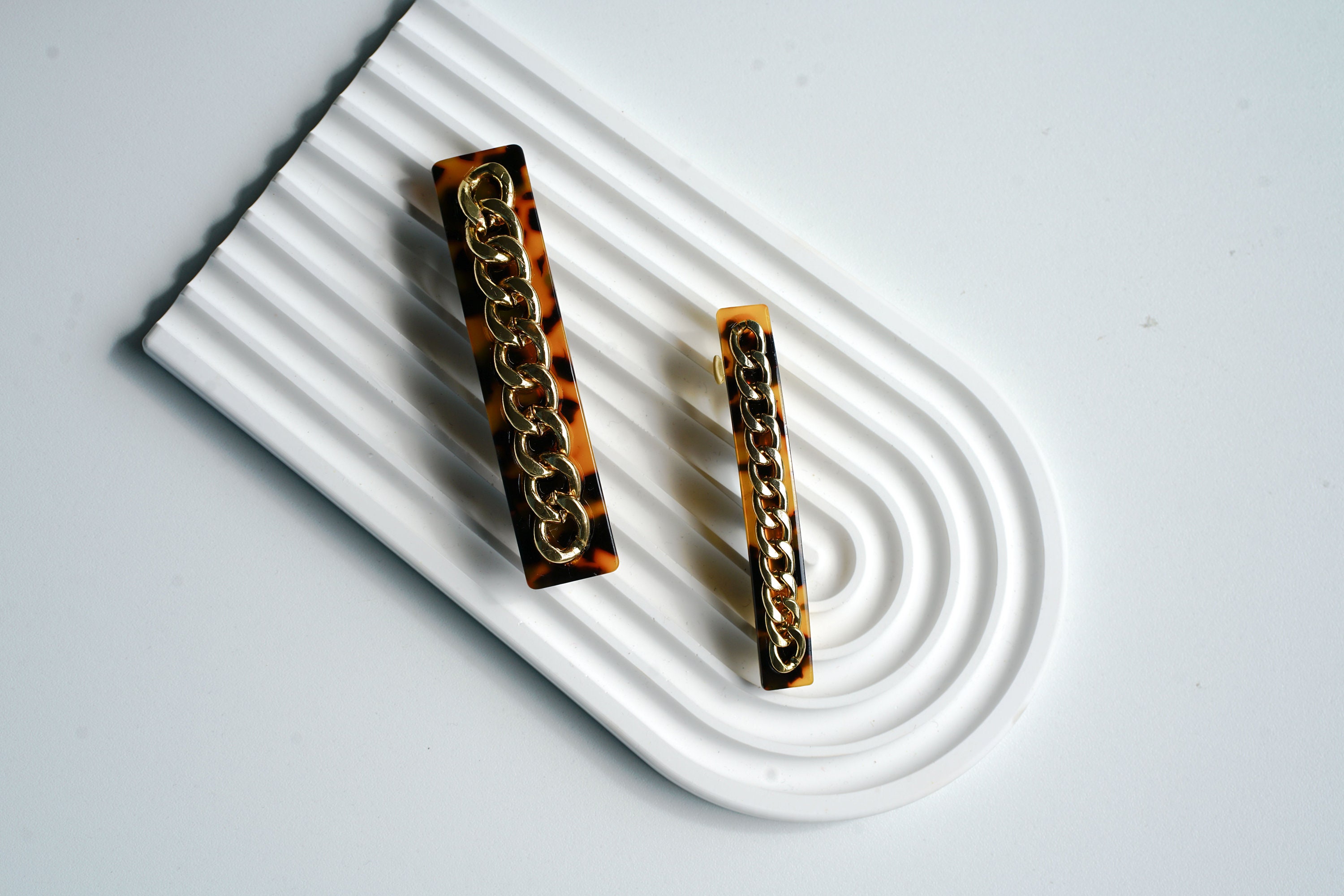 The Rectangular Barrette in Black Acetate, Barrette With Chain, Modern ...