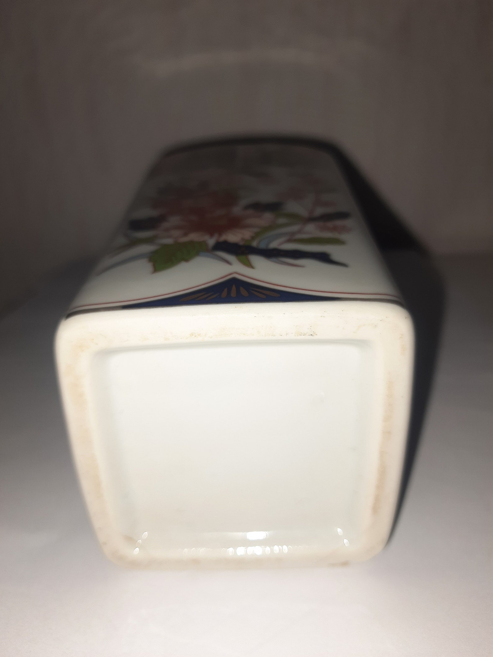 Vintage Imari Japanese Porcelain Vase, Cobalt Red Green Imari Floral ...