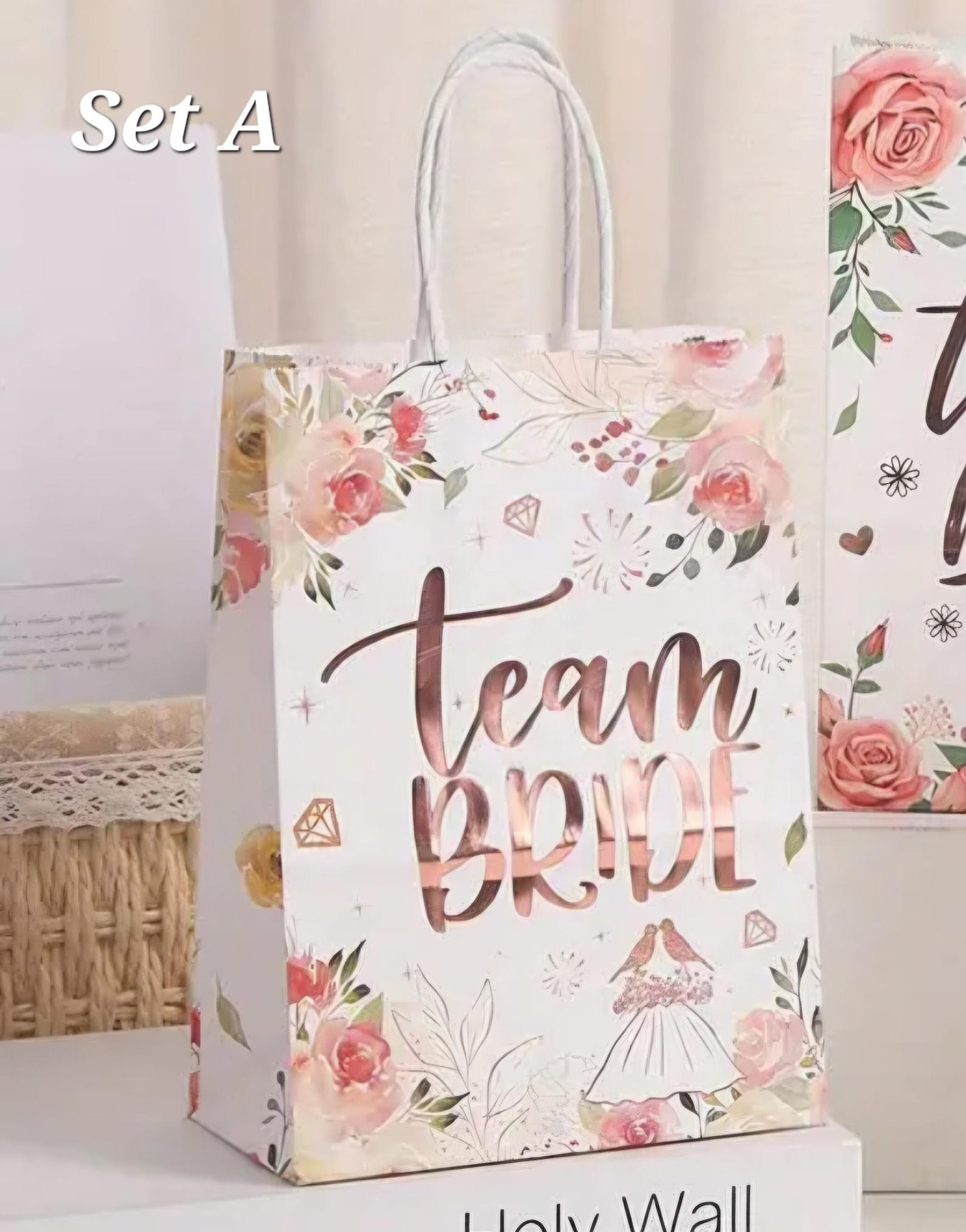 One Set of Team Bride Paper Party Bags With Handles, 5 Pieces Hen Party ...