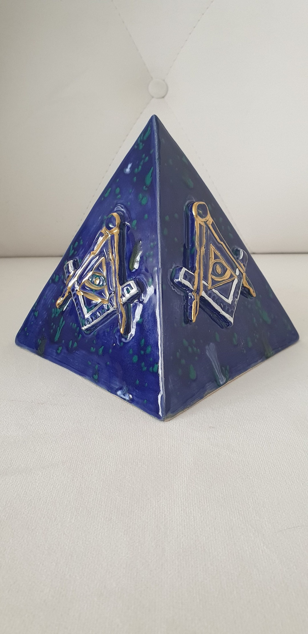 Masonic Pyramid Ceramic Symbol Seeing Eye, Miter & Compass. Freemasonry ...