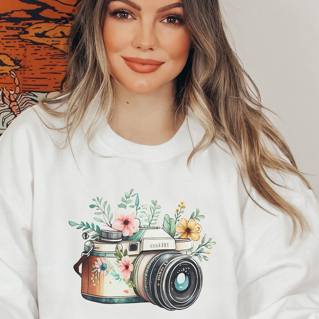 Vintage Sweater Camera Retro Gift Photographer Minimalist - Etsy