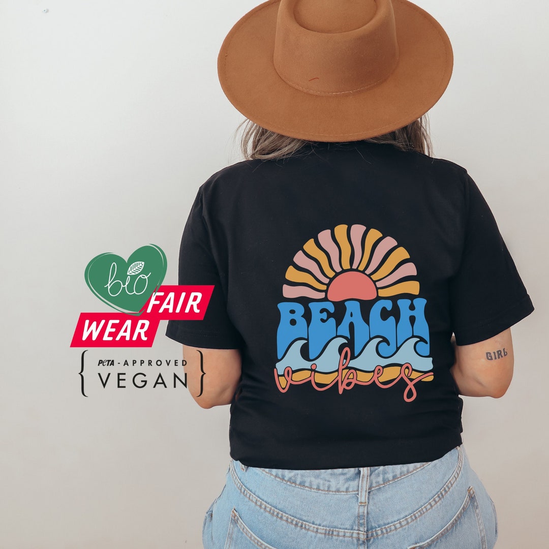 Retro Beach T-shirt With Waves Beach Vibes Gift Shirt Sun Oversize Boho ...