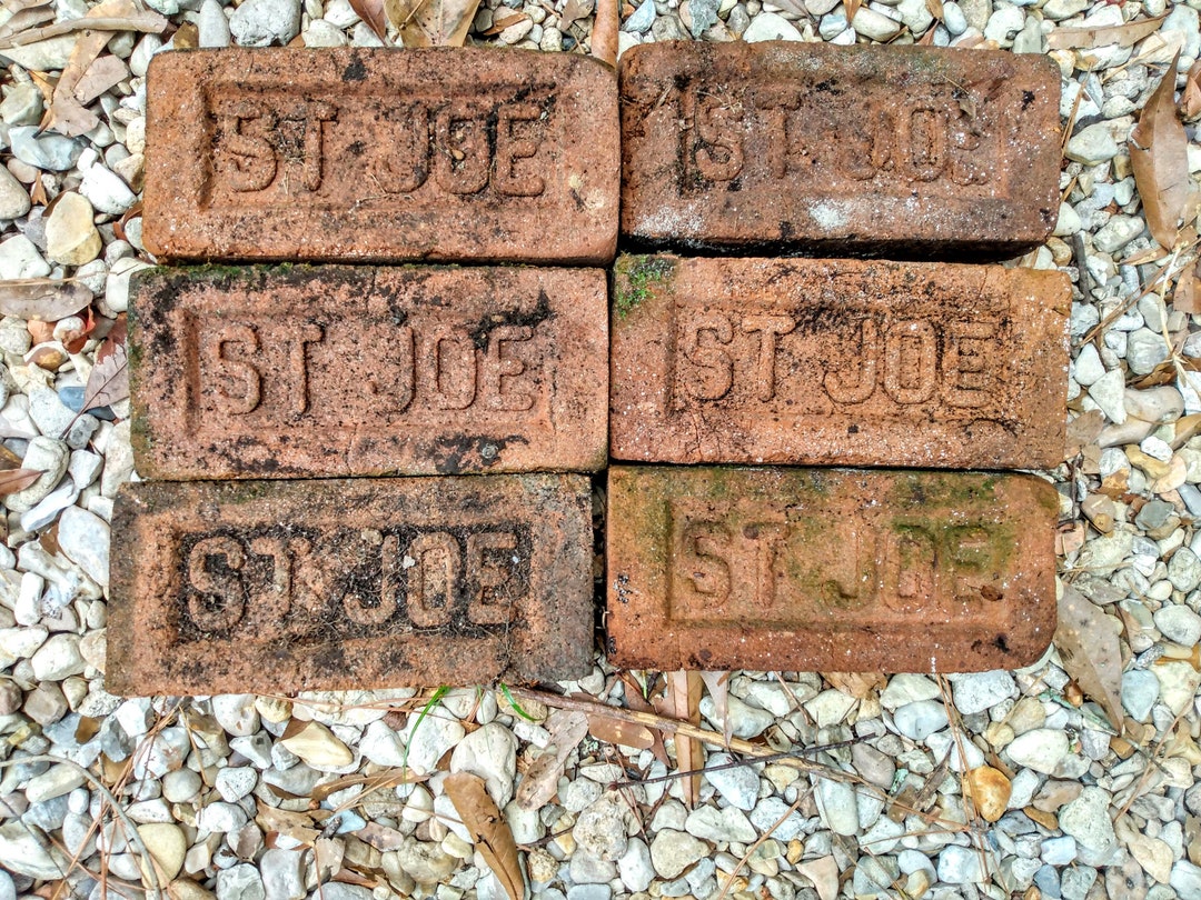 4 Vintage or Antique St. Joe Solid Clay Bricks 7.75" X 3.5" X 2.25" Old ...