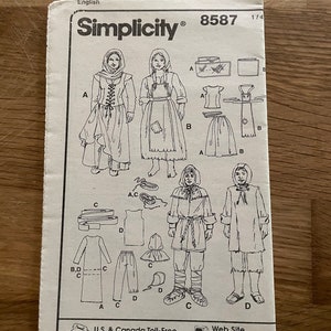 Simplicity Renaissance Pattern 8587, Unisex All Size, Peasant Costume ...