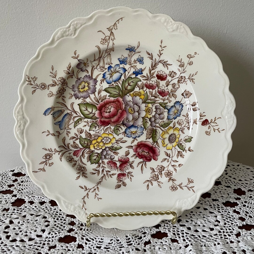 Crown Ducal Ware Made in England Plate / Wilmslow Pattern / Flowers - Etsy