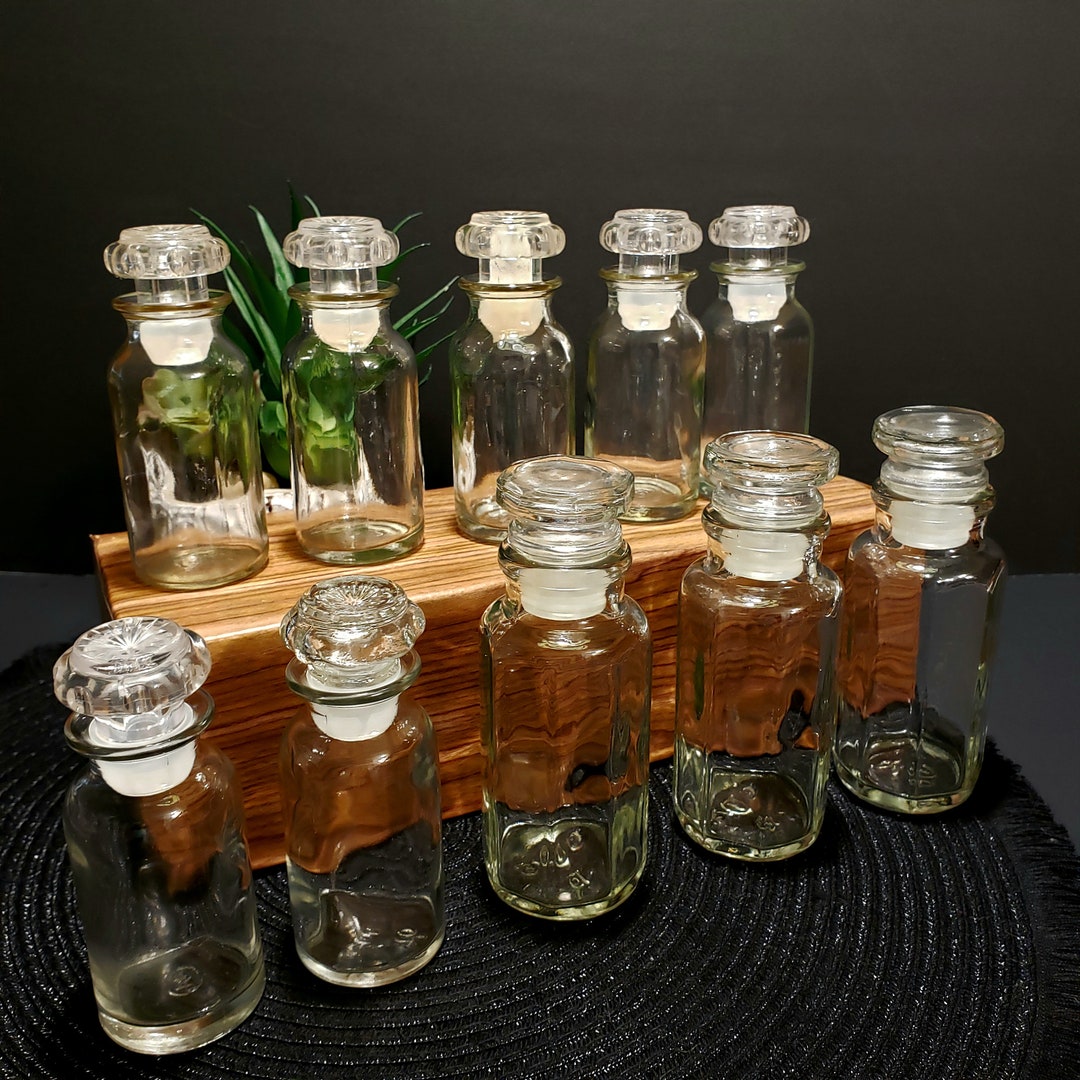 Vintage Glass Spice/apocathery Jars W/lids - Etsy