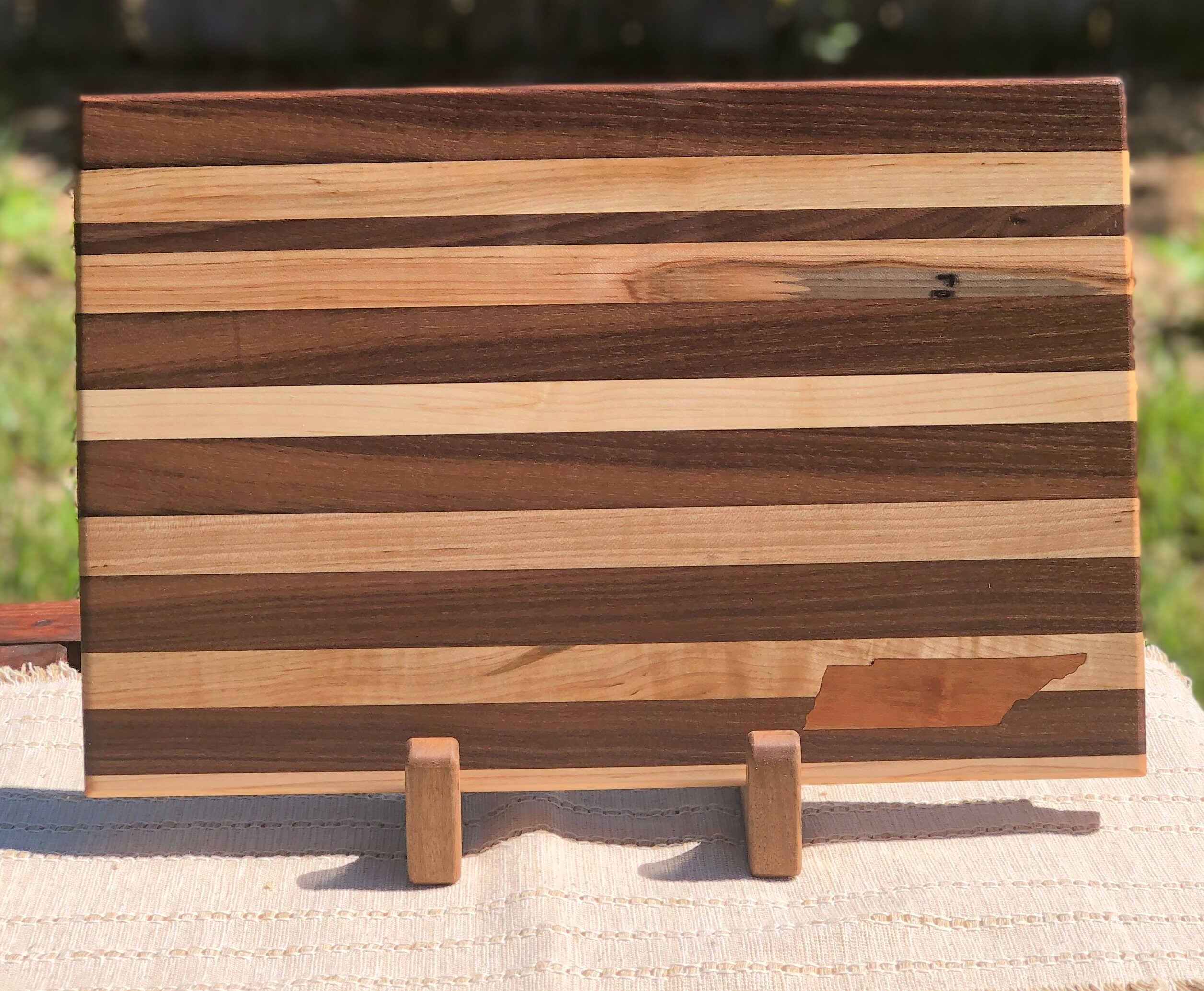 Cutting Board, Edge Grain Cutting Board Walnut and Maple With Tennessee ...