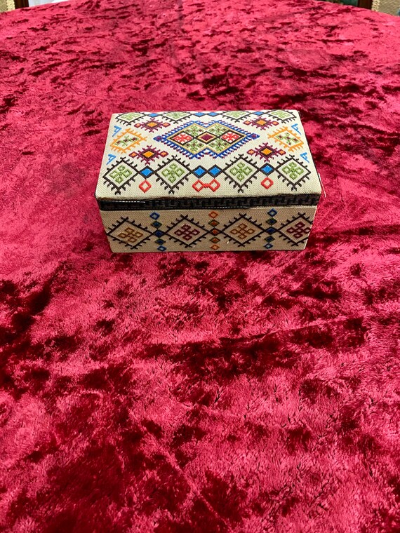 Antique Cretan Folk Little Box, Greek Hand Embroidere… - Gem