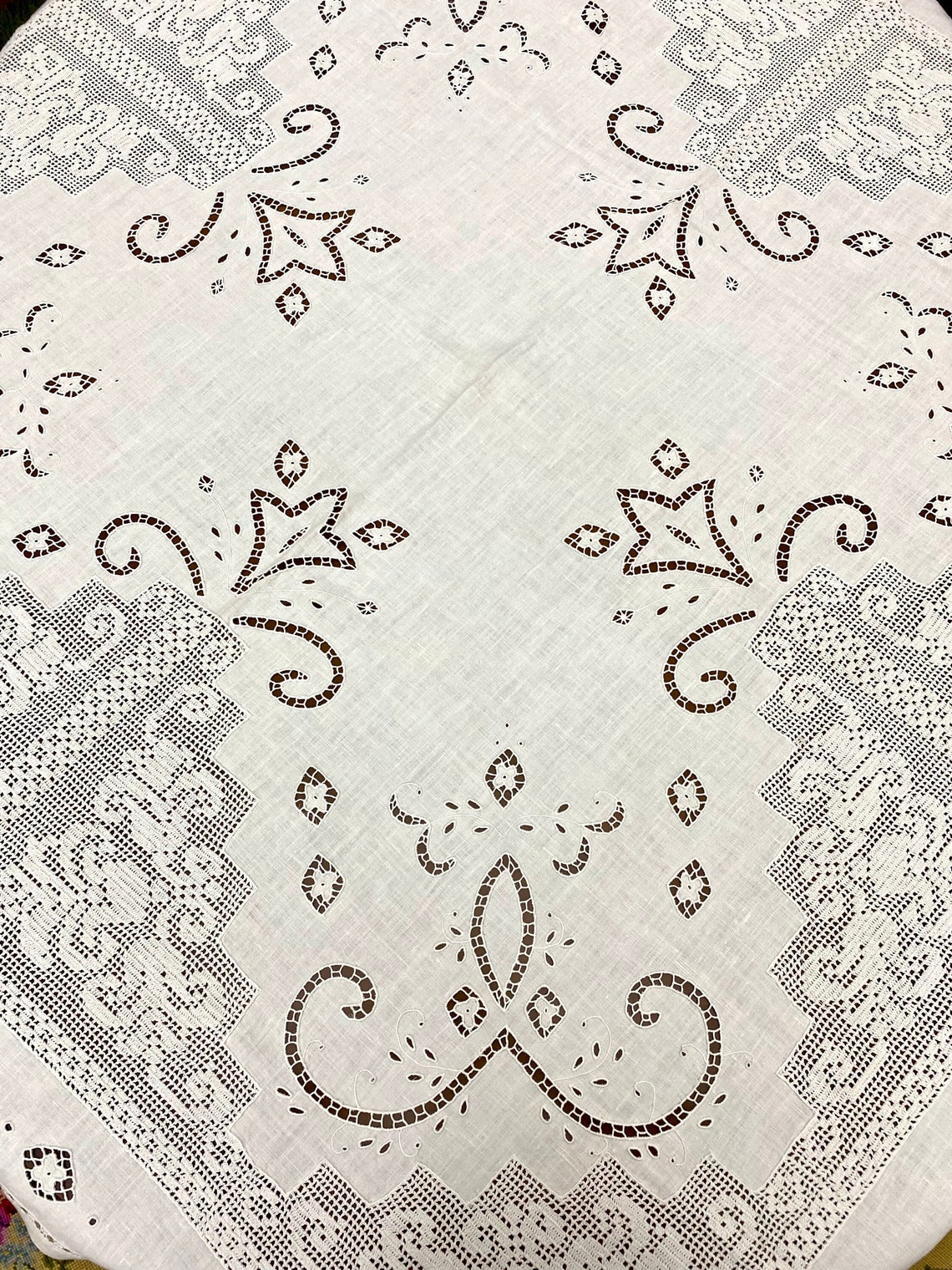 Greek White Linen Tablecloth – Hand‑embroidered Richelieu Cutwork Cover ...