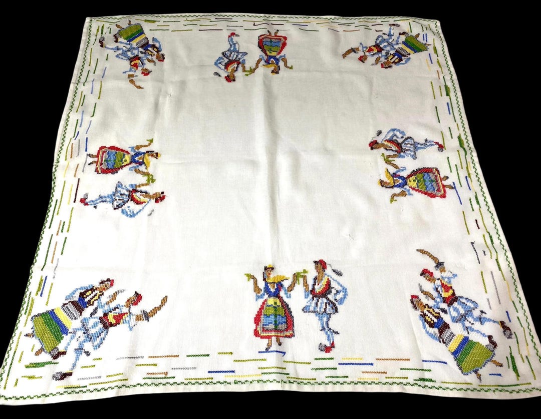 Antique Greek Embroidery Tablecloth: Evzone Folk Art, 1821 Independence ...