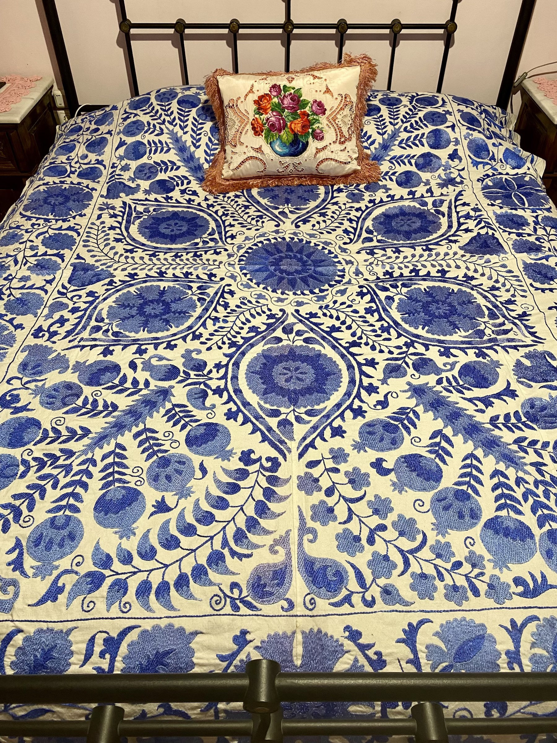 Blue Suzani Bedspread Old Suzani Table Cloth Hand Embroidered Suzani ...