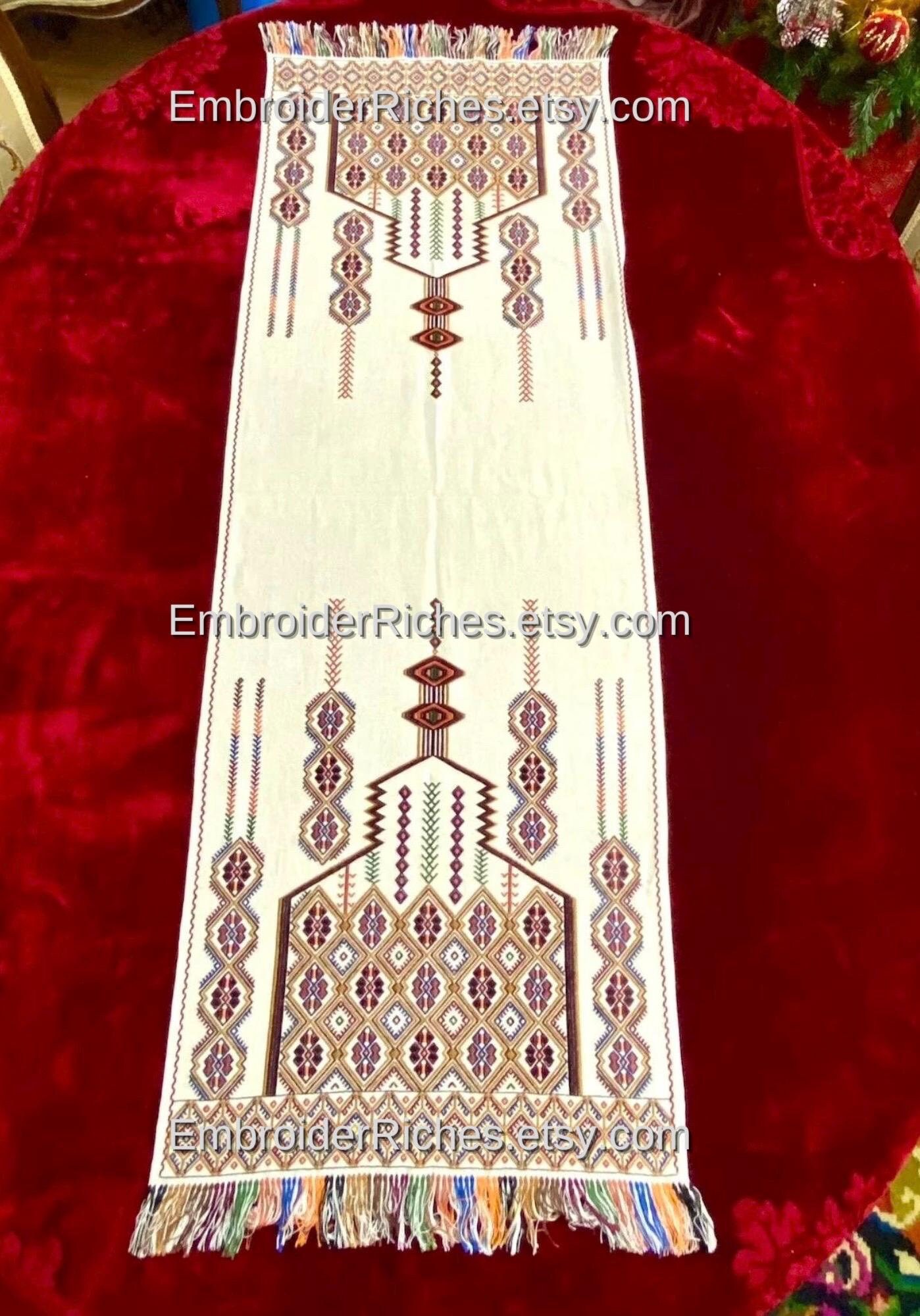 Cretan Embroidery Table Runner, Vintage Greek Handmade Embroidered ...