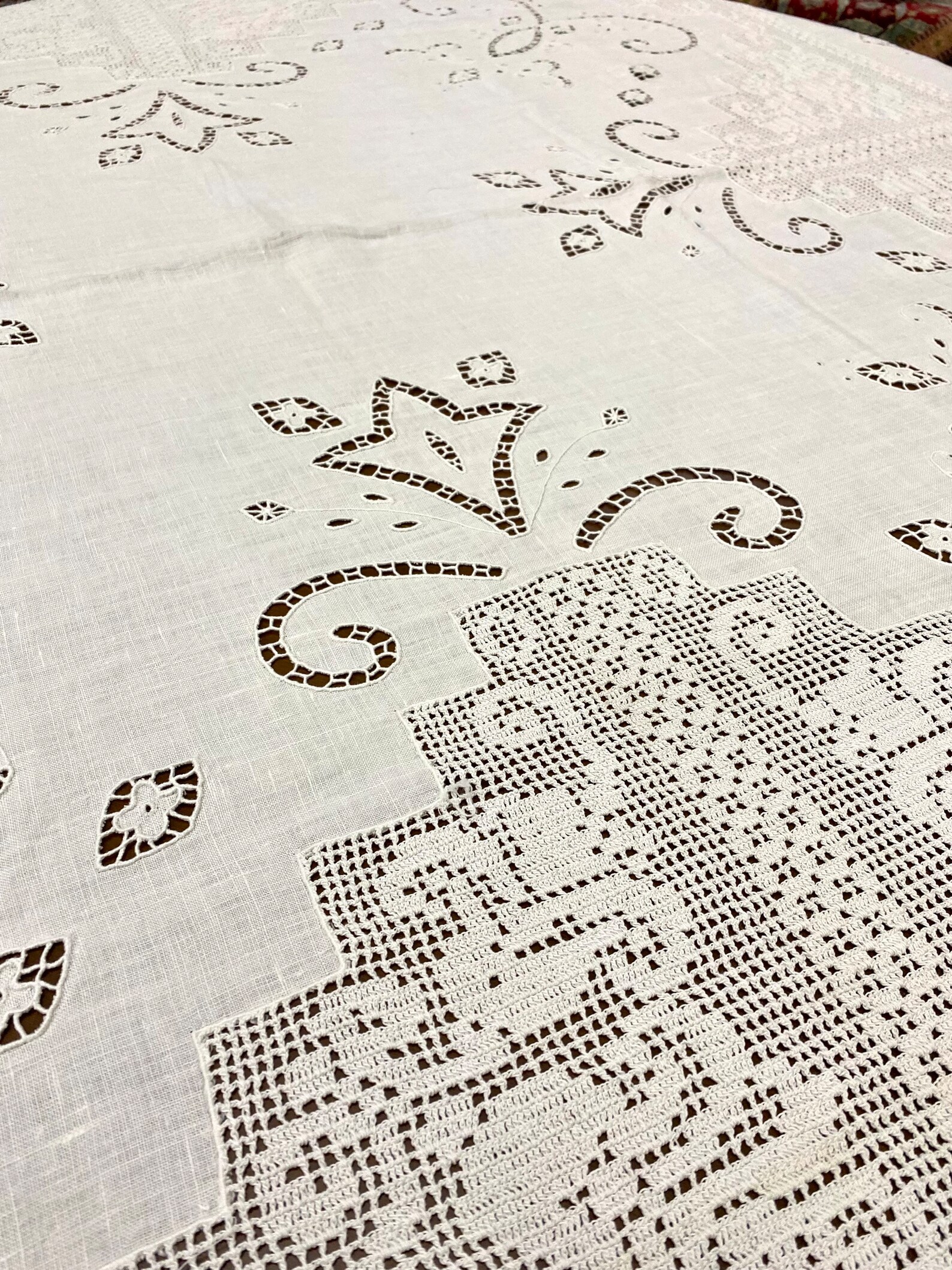 Greek White Linen Tablecloth – Hand‑embroidered Richelieu Cutwork Cover ...