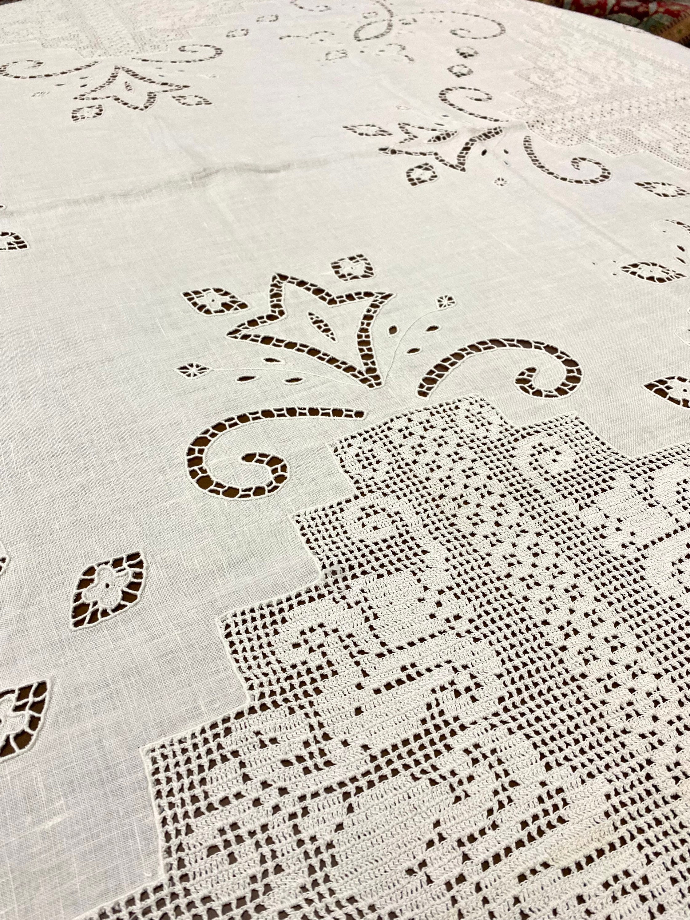 Greek White Linen Tablecloth – Hand‑embroidered Richelieu Cutwork Cover ...