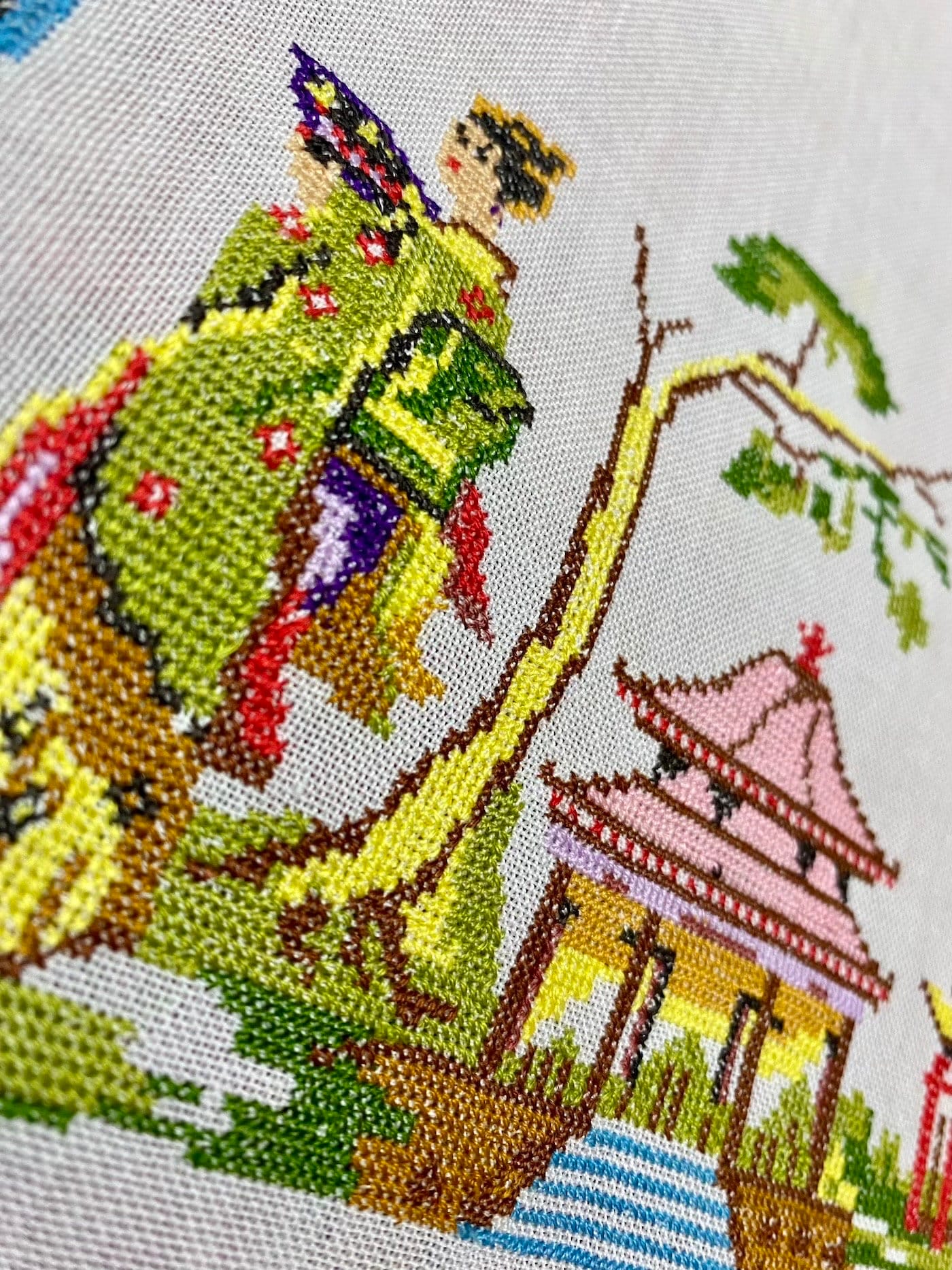 Handmade Japanese Embroidery, Cross Stitch Embroidered Table Runner ...