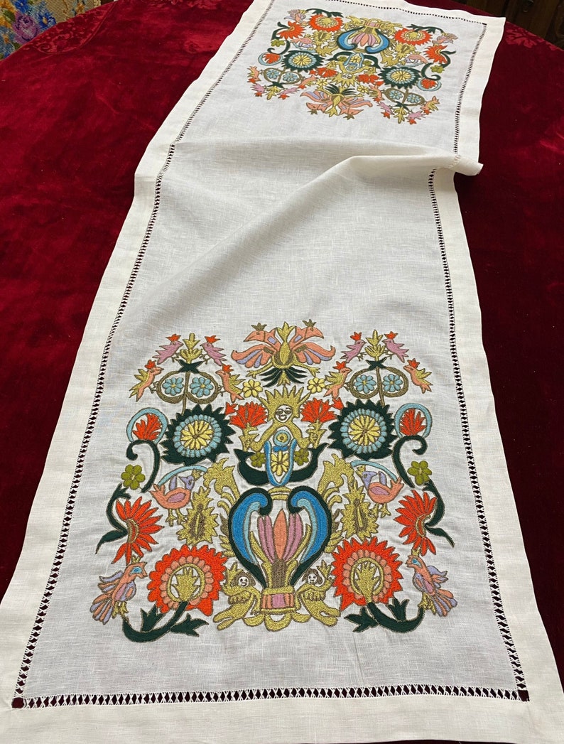 Handmade Embroidered White Linen Table Runner, Mermaid and Double ...